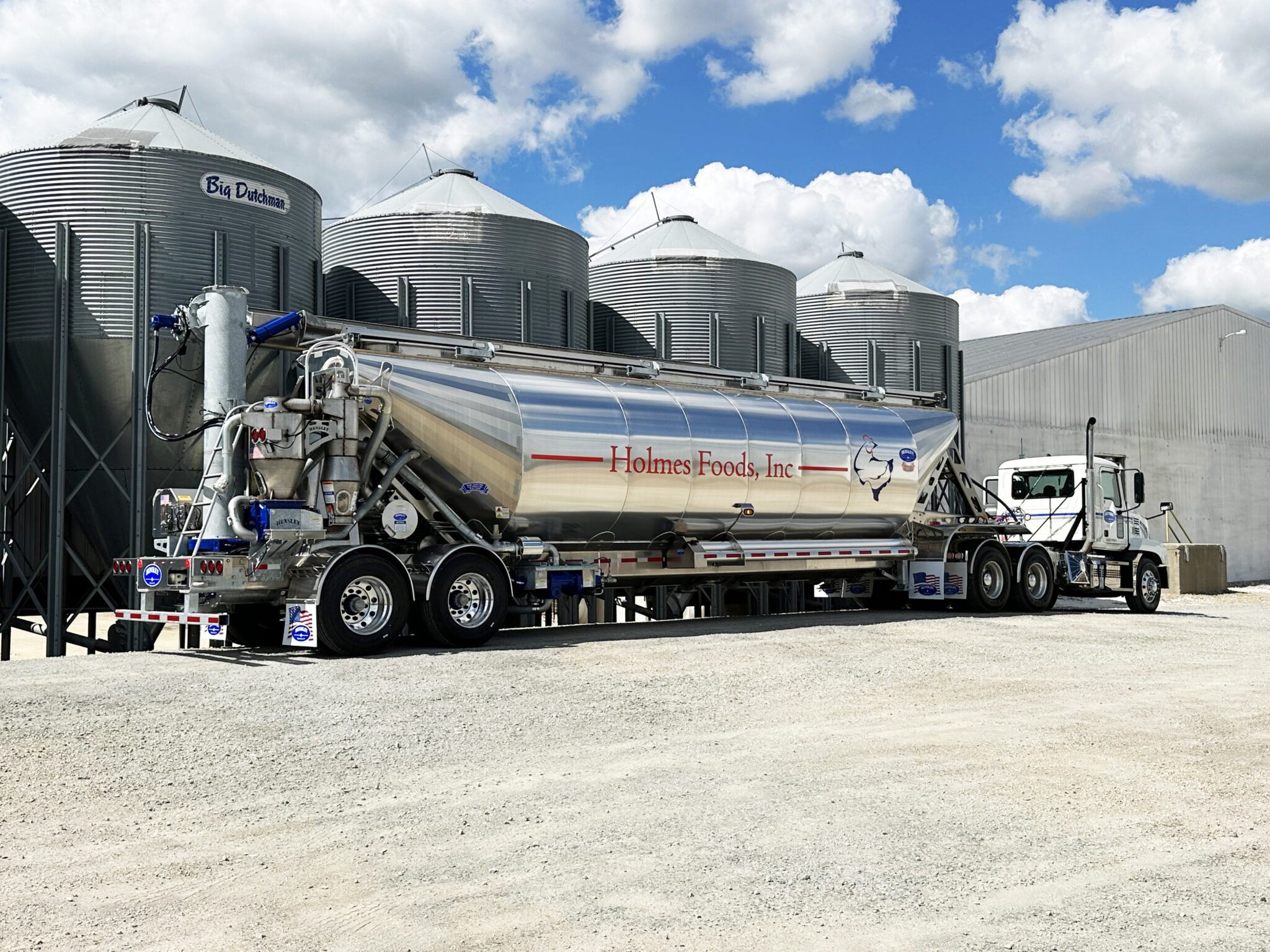 Pneumatic Feed Reclaim Units - Hensley Fabricating & Equipment, Inc.